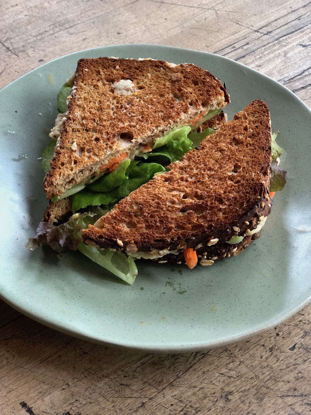 Is Dave’s Killer Bread Vegan? (What You Need to Know) - Tastefully ...